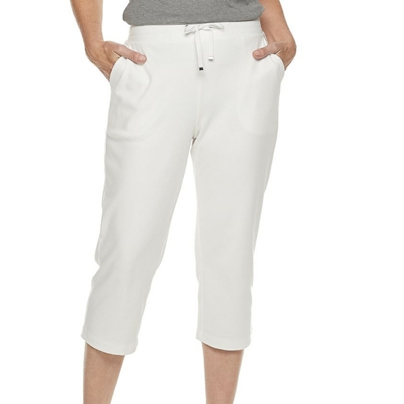 Pants & Jumpsuits | 215 Last 1 Bright White Extra Soft Capris | Poshmark